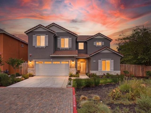 2722 Cowell Rd, Concord, CA 94518