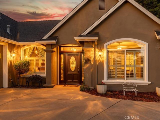 2722 Escallonia Way