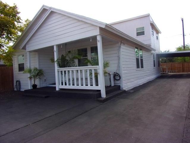 2722 Greenwood Dr, Corpus Christi, TX 78405
