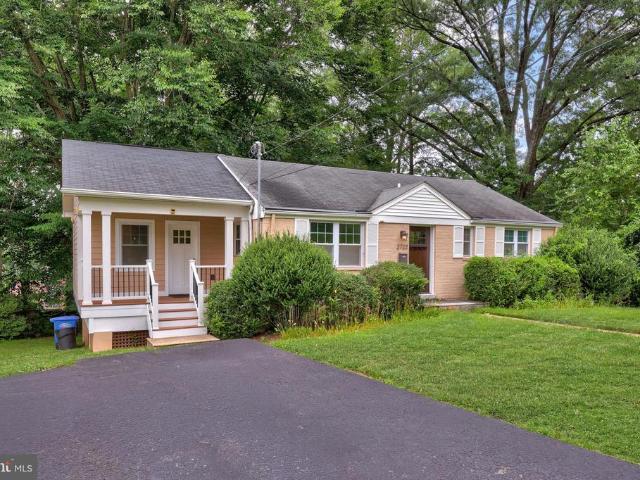 2722 Woodley Place