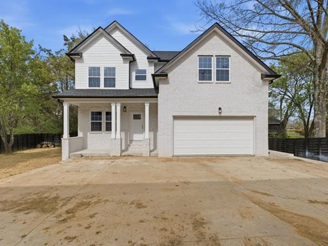 2722B Mossdale Dr, Nashville, TN 37217