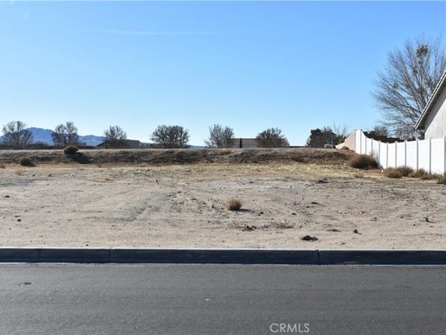 27231 Peach Tree Ln, Helendale, CA 92342