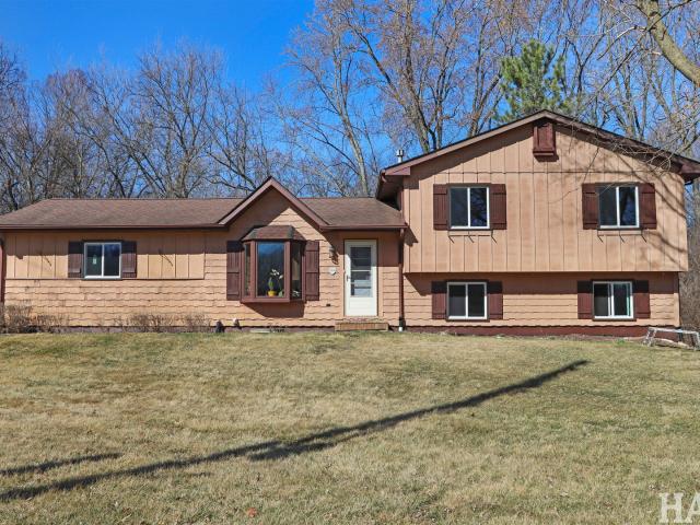 27236 W Northwest Hwy, Barrington, IL 60010 | Compass