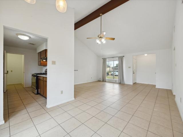 2723 N Brompton Drive