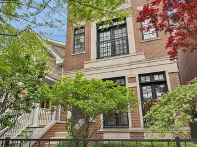 2723 N Dayton St Apt 1, Chicago, IL 60614