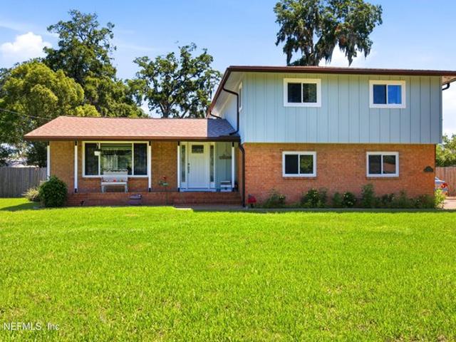 2723 Holly Ridge Dr, Orange Park, FL 32073
