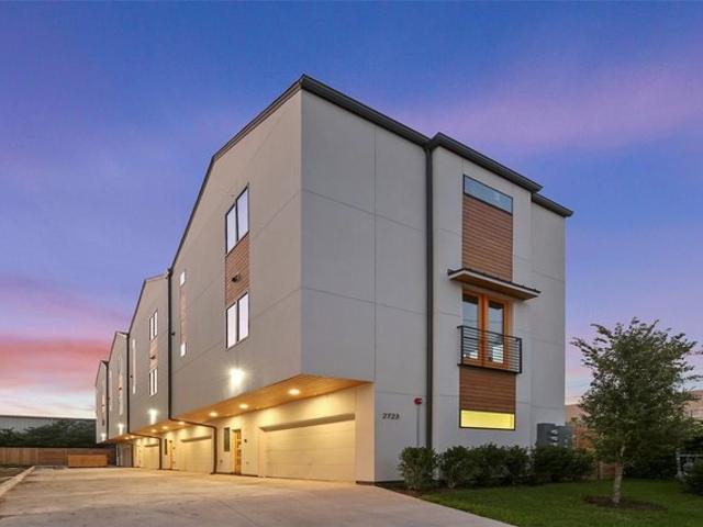 2723 Kimsey Dr Apt 104, Dallas, TX 75235