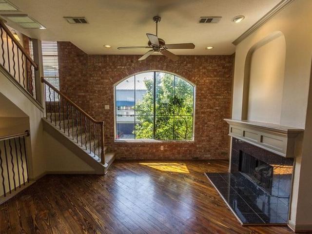 2723 LA Branch St, Houston, TX 77004