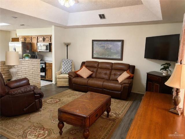 2723 Rhett Drive
