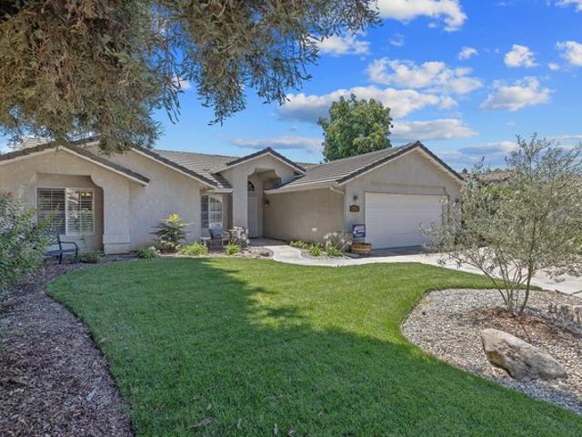 2723 W Harold Ave, Visalia, CA 93291