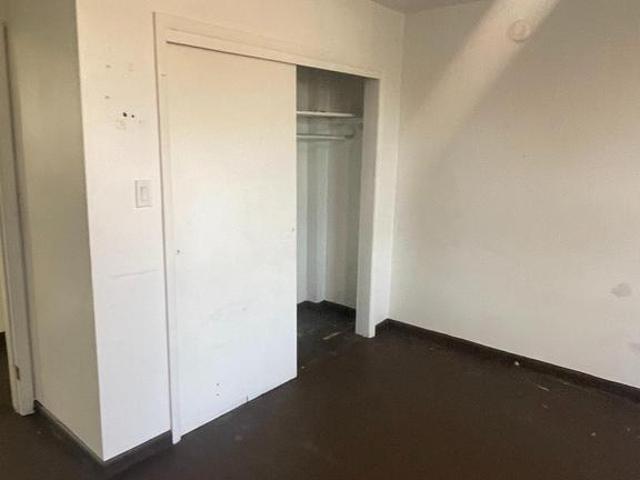 2723 2 W 3Rd Street # 1F
