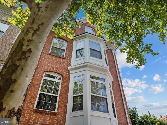 272 Cameron Station Boulevard