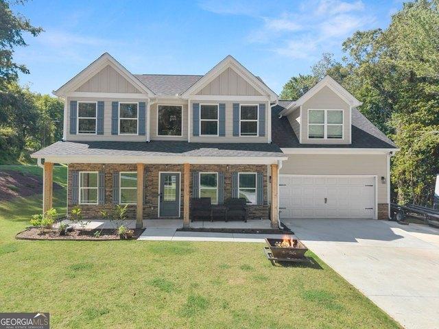 272 Cherry St, Cornelia, GA 30531