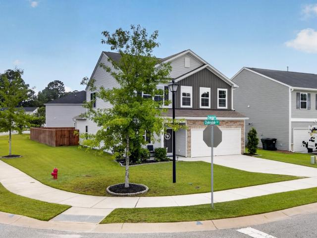 272 Clydesdale Circle