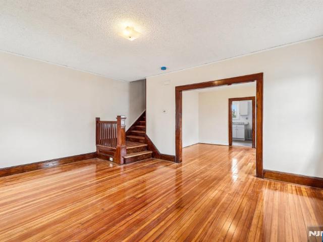 272 Clay Street # 2