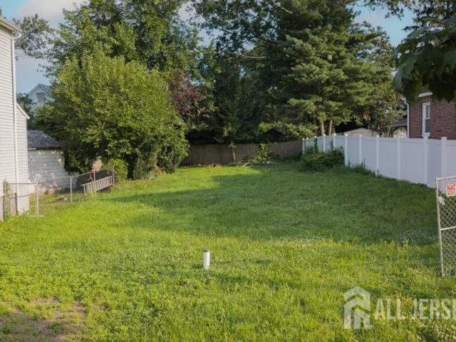 272 Beechwood Avenue