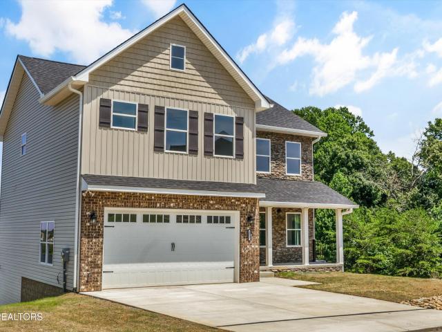 272 Bluff Shadows Lane