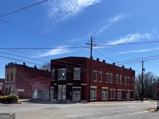 272 Broad Street