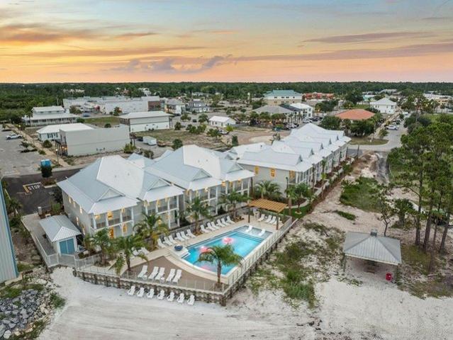 272 Dockside Dr, Port Saint Joe, FL 32456