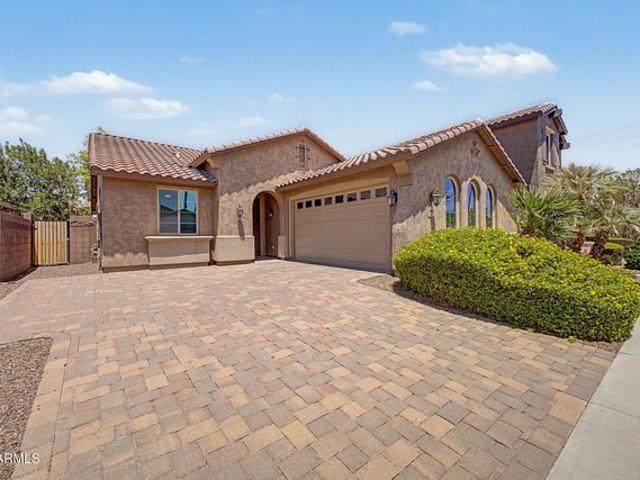 272 E Glacier Dr, Chandler, AZ 85249