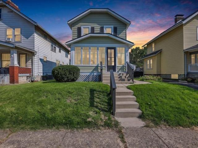 272 E Markison Ave, Columbus, OH 43207