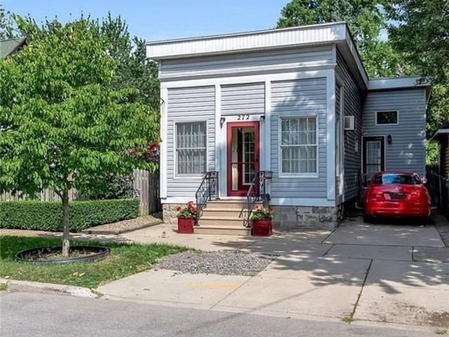 272 Fletcher St, Tonawanda, NY 14150