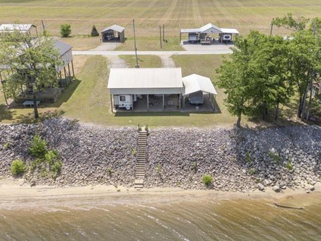 272 Jaycee Ln, Adamsville, TN 38310