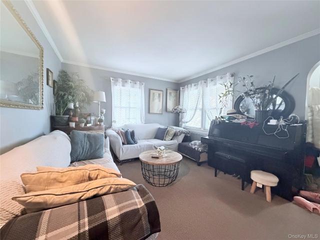 272 Jefferson Avenue