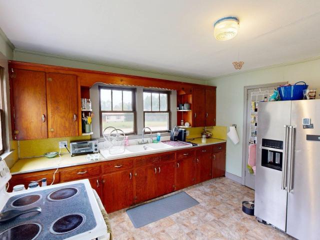 272 Old Bowdon Road