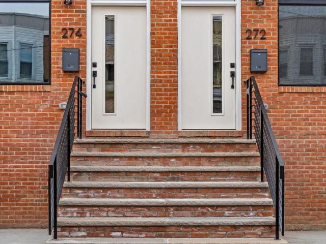 272 S Frazier St, Philadelphia, PA