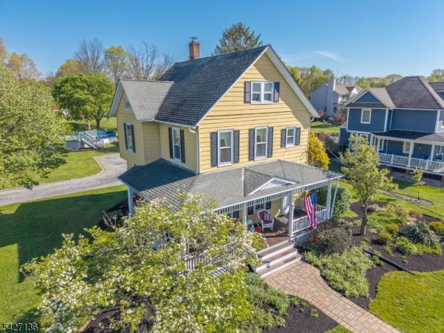 272 Skillman Rd