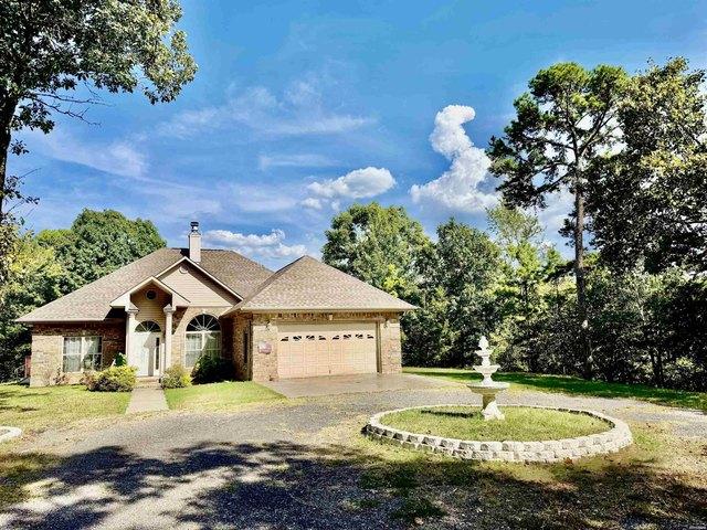 272 Promise Land Dr, Hot Springs, AR 71901