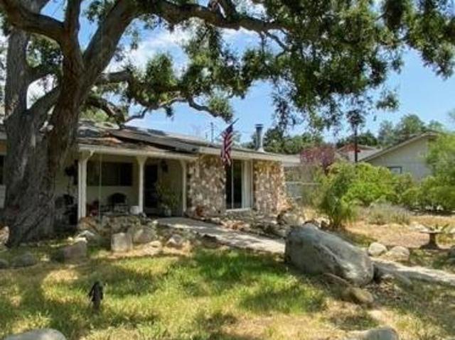 272 Rockaway Rd, Oak View, CA 93022