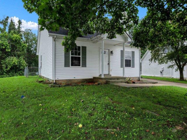272 Rosie Street