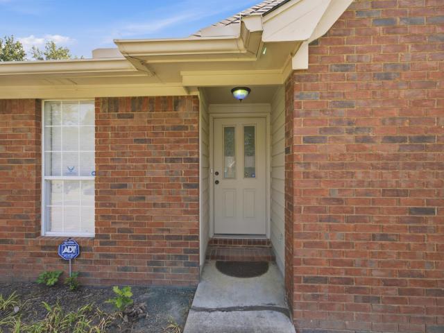 272 wellington way