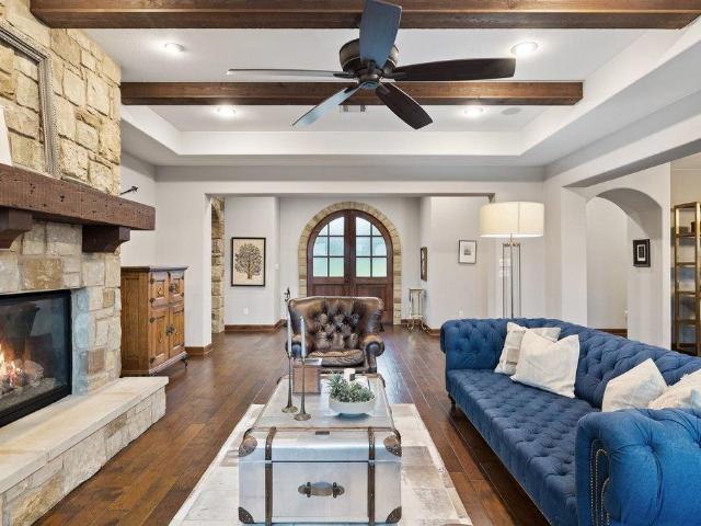 272 Whitney Woods Cir