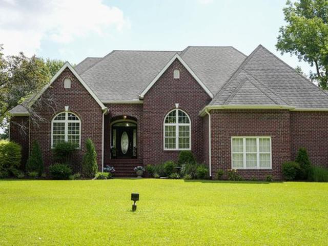 272 Whites Crossing Ln, Whiteville, NC 28472