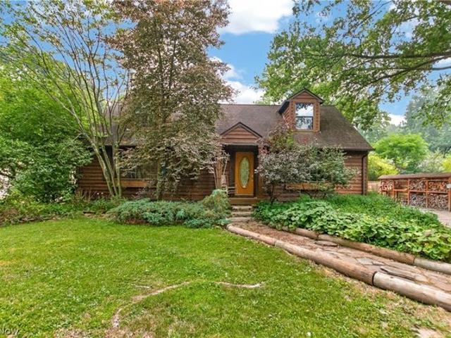 27341 Bagley Rd, Olmsted Township, OH 44138