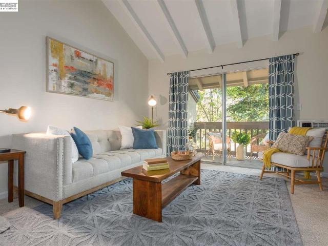2734 oak road unit 110
