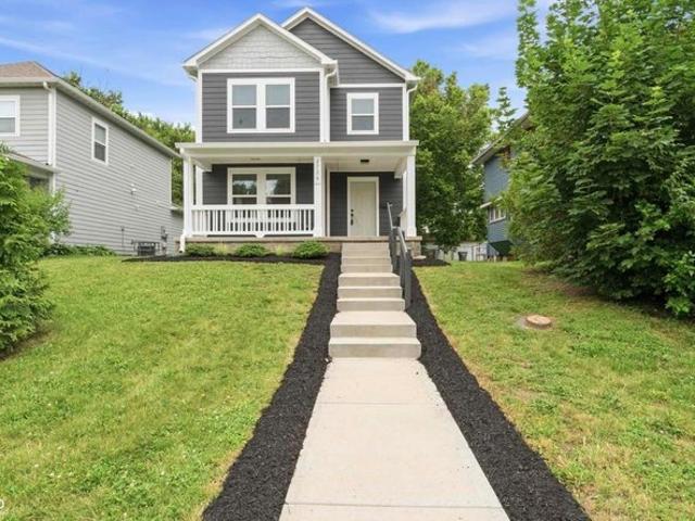 2734 Boulevard Pl, Indianapolis, IN 46208