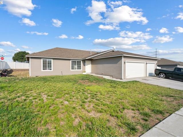 2734 Curlew St, Umatilla, OR 97882