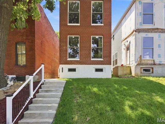2734 Geyer Ave, Saint Louis, MO 63104