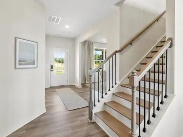2734 Harbor Ridge Pass