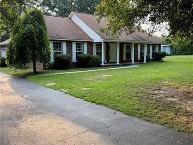 2734 Lee Road 165, Salem, AL 36874