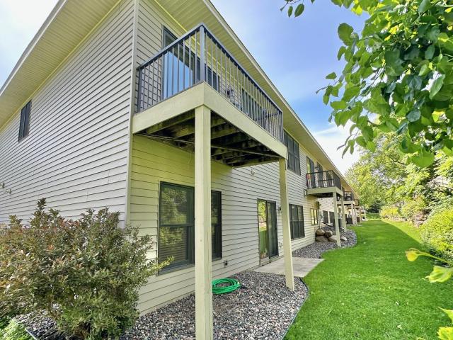 2734 Lindsey Court