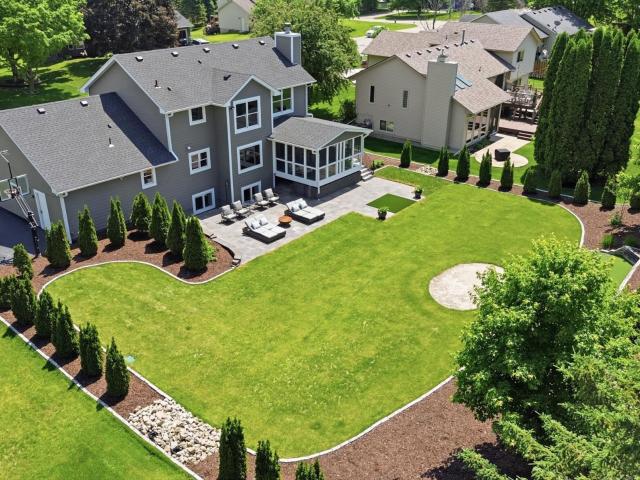 2734 Shadow Wood Court