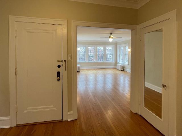 2734 W Winnemac Avenue # 2