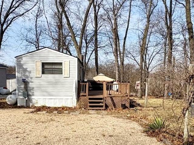 27/34 Woodhaven, Sublette, IL 61367
