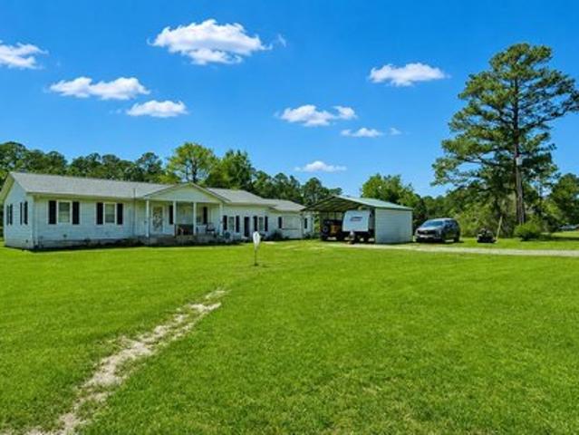 27351 Phoenix Church Rd, Marion Station, MD 21838