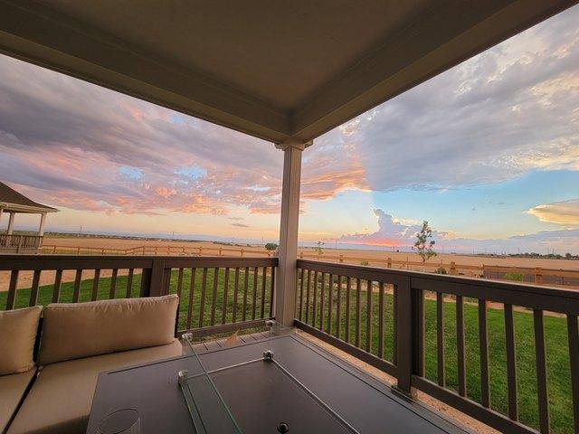 27357 E 7th Dr, Aurora, CO 80018
